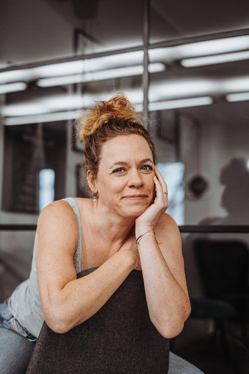 Julia Brömsen - Autorenprofil - Münchner Verlagsgruppe