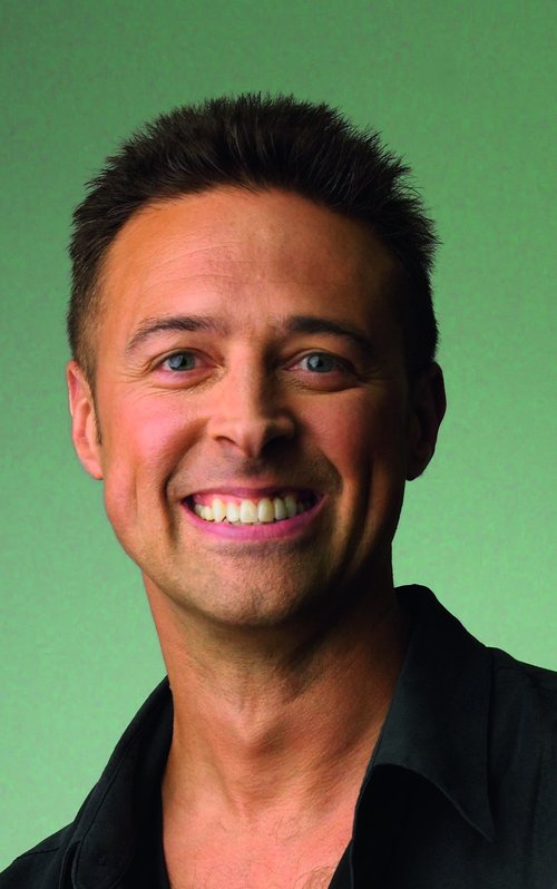 Chris Frederick - Autorenprofil - Münchner Verlagsgruppe