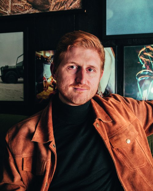 Tim Geyer - Autorenprofil - Münchner Verlagsgruppe