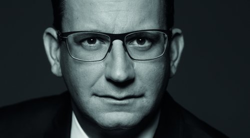 Christian W. Röhl - Autorenprofil - Münchner Verlagsgruppe