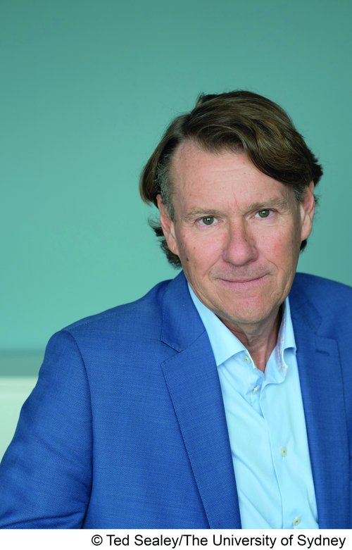 Stephen J. Simpson - Autorenprofil - Münchner Verlagsgruppe